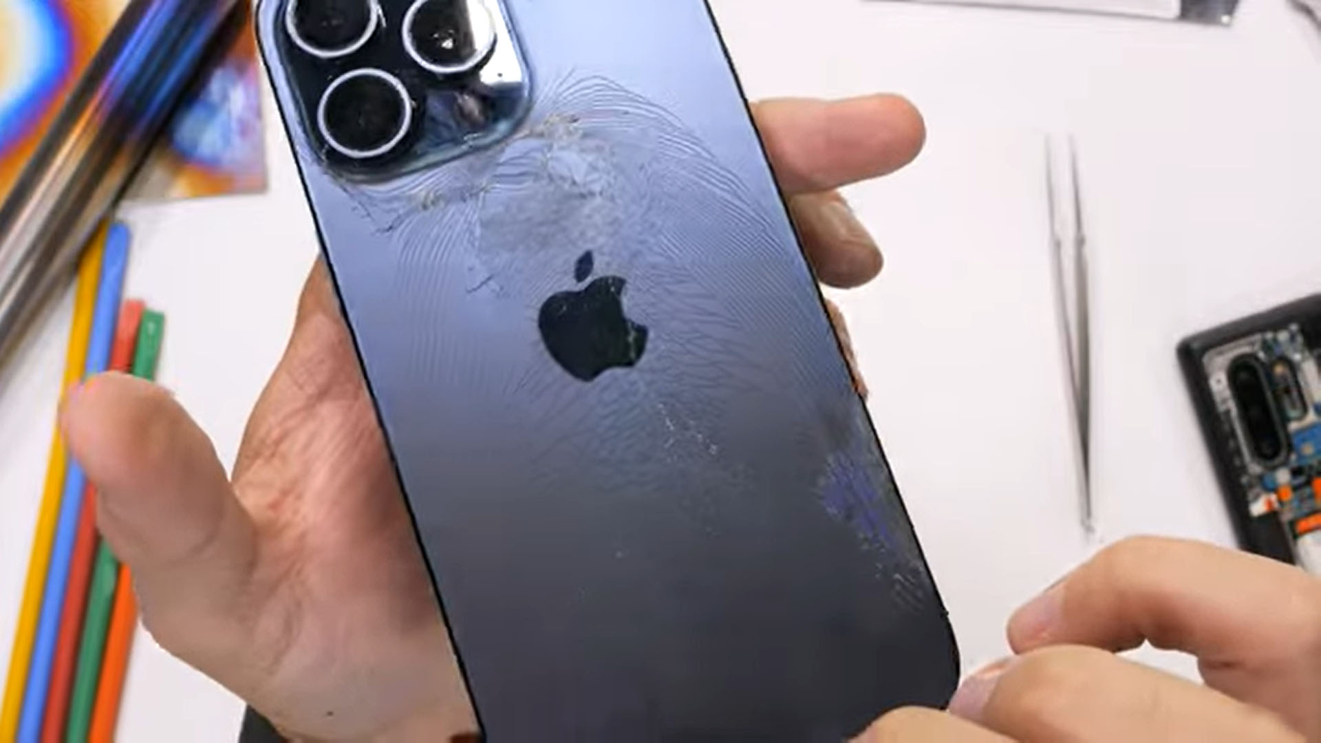 iPhone 15 Pro's Durability Raises Concerns Despite Titanium Build