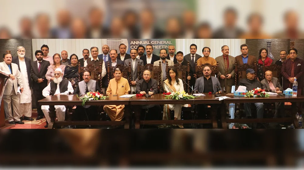 APNS Elects New Leadership Nazafreen Saigol Lakhani President